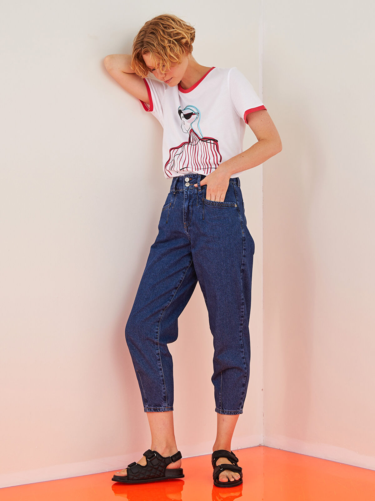 LCW CASUAL Yüksel Bel Bol Fit Cep Detaylı Kadın Rodeo Jean Pantolon