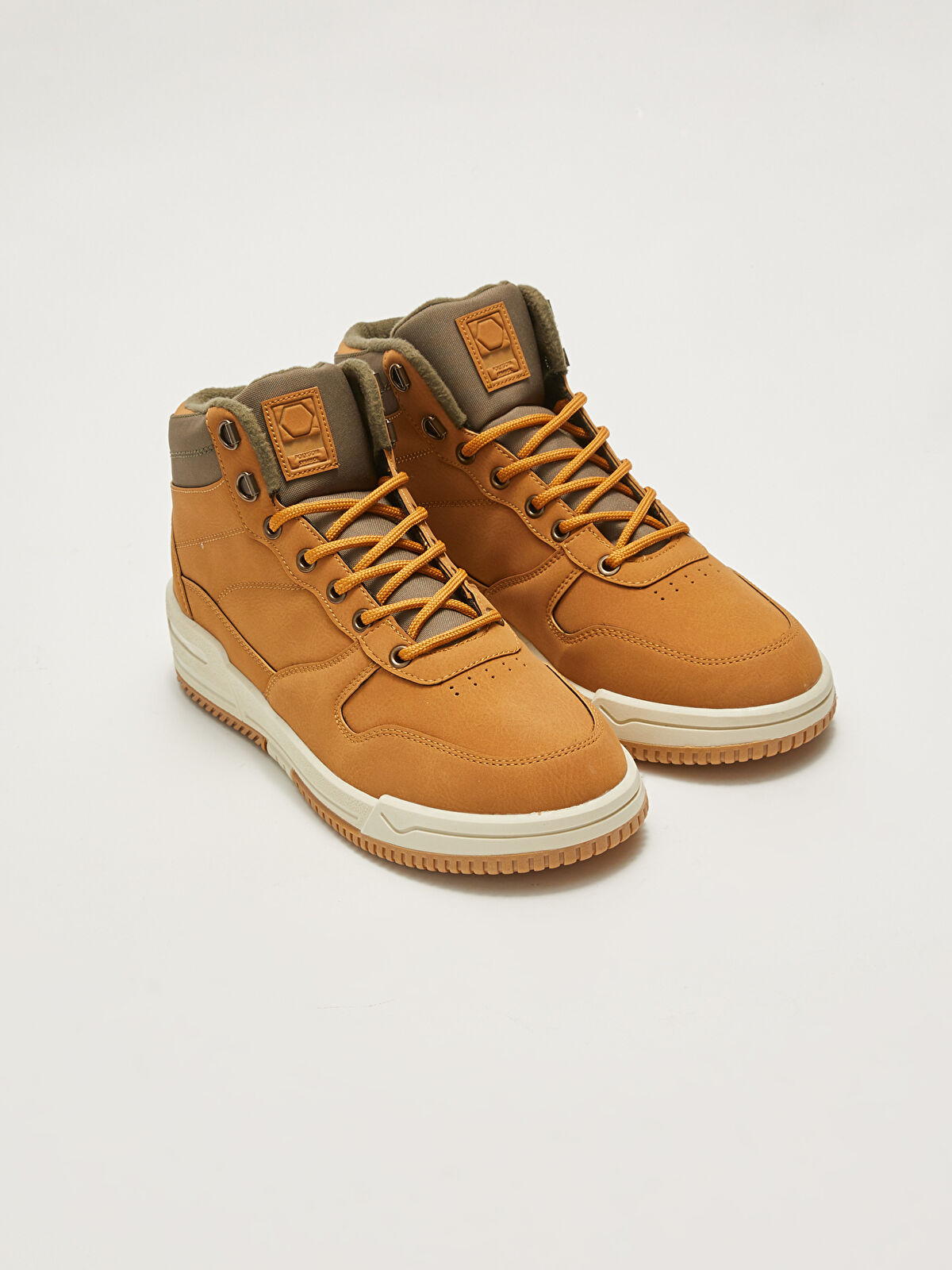 Deri Görünümlü Bağcıklı Bilek Boy Erkek Spor Ayakkabı