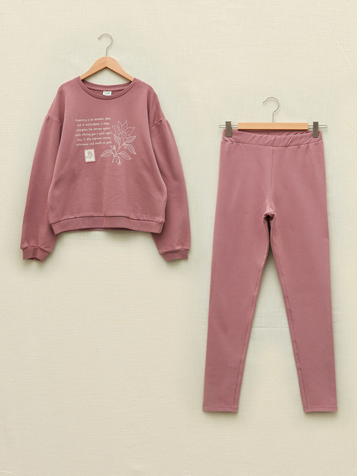 LCW GREEN Bisiklet Yaka Baskılı Uzun Kollu Organik Pamuklu Kız Çocuk Sweatshirt ve Tayt