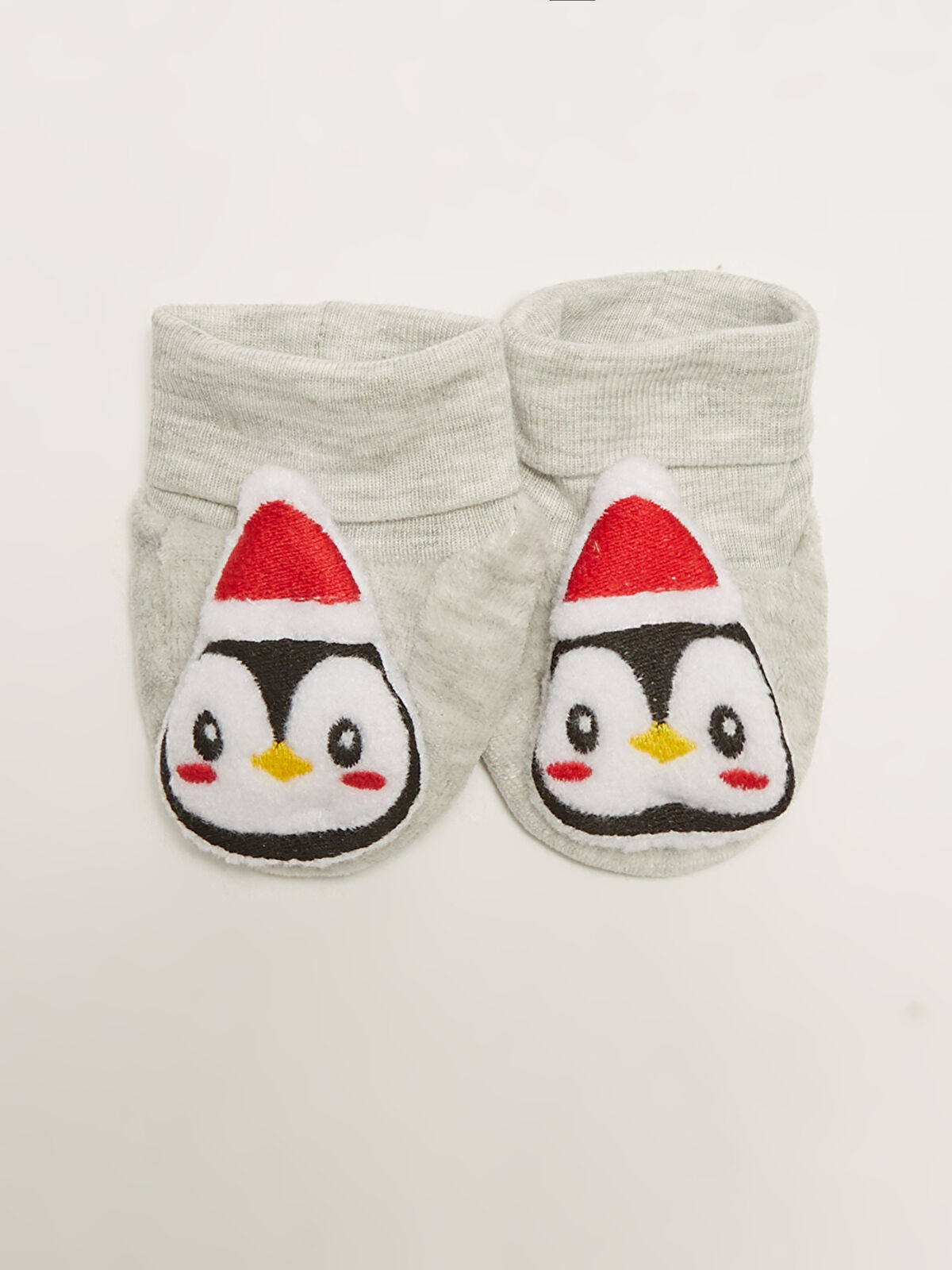 Aplike Detaylı Erkek Bebek Patik