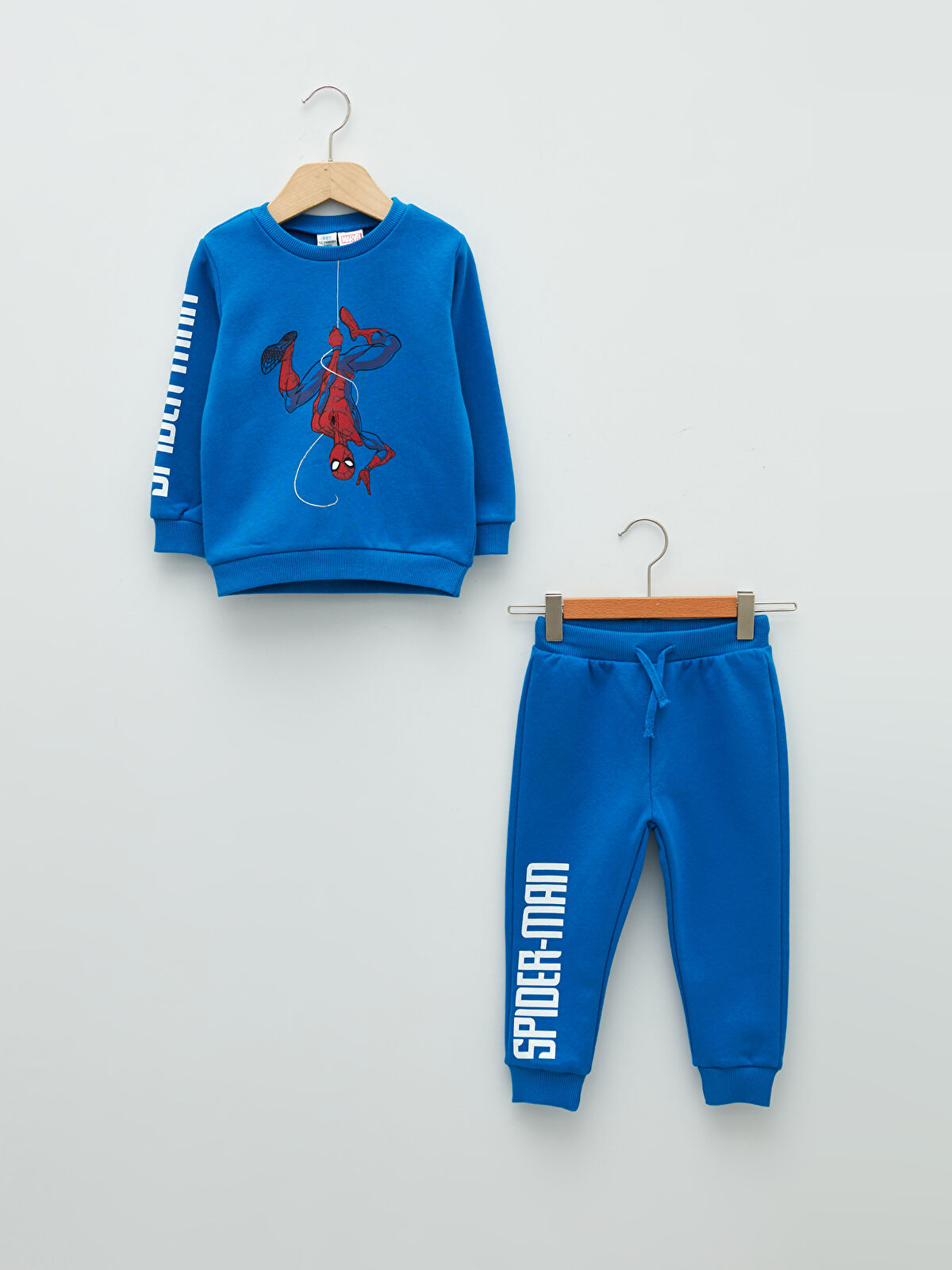 Bisiklet Yaka Uzun Kollu Spiderman Baskılı Erkek Bebek Sweatshirt ve Jogger Pantolon 2'li Takım