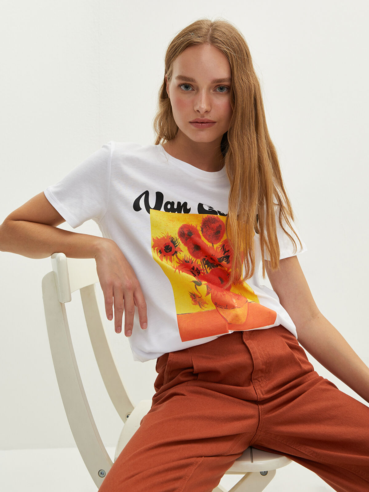 LCW CASUAL Bisiklet Yaka Vincent van Gogh Ayçiçekler Baskılı Kısa Kollu Pamuklu Kadın Tişört