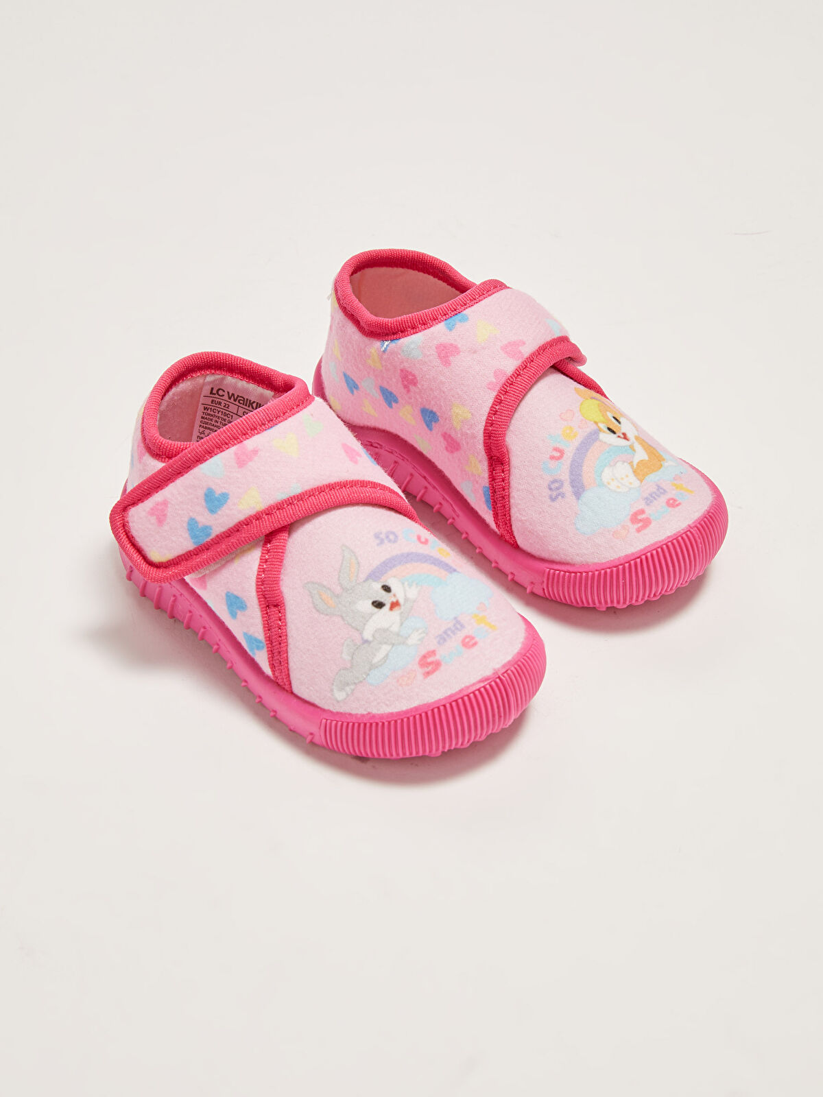 Bugs Bunny Lisanslı Cırt Cırtlı Kız Bebek Panduf