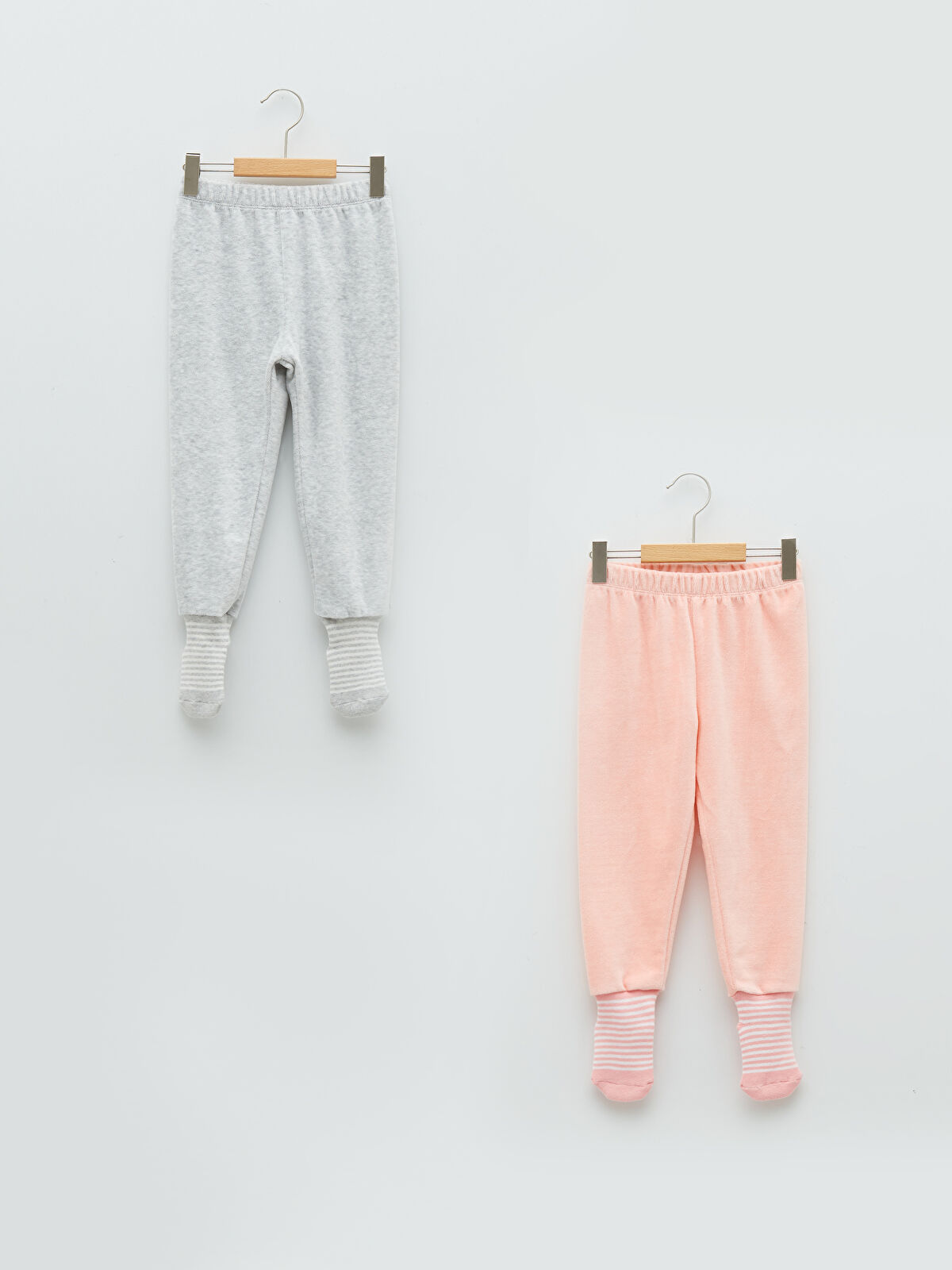 Beli Lastikli Kadife Kız Bebek Çoraplı Pantolon 2'li