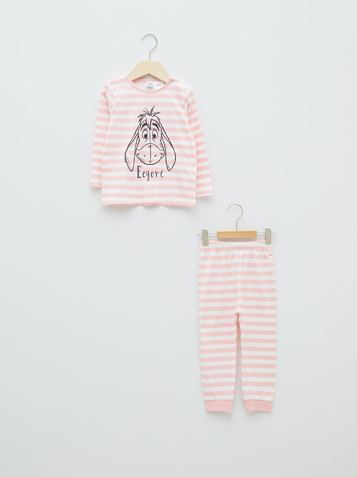 Bisiklet Yaka Uzun Kollu Winnie the Pooh Baskılı Pamuklu Kız Bebek Pijama Takımı