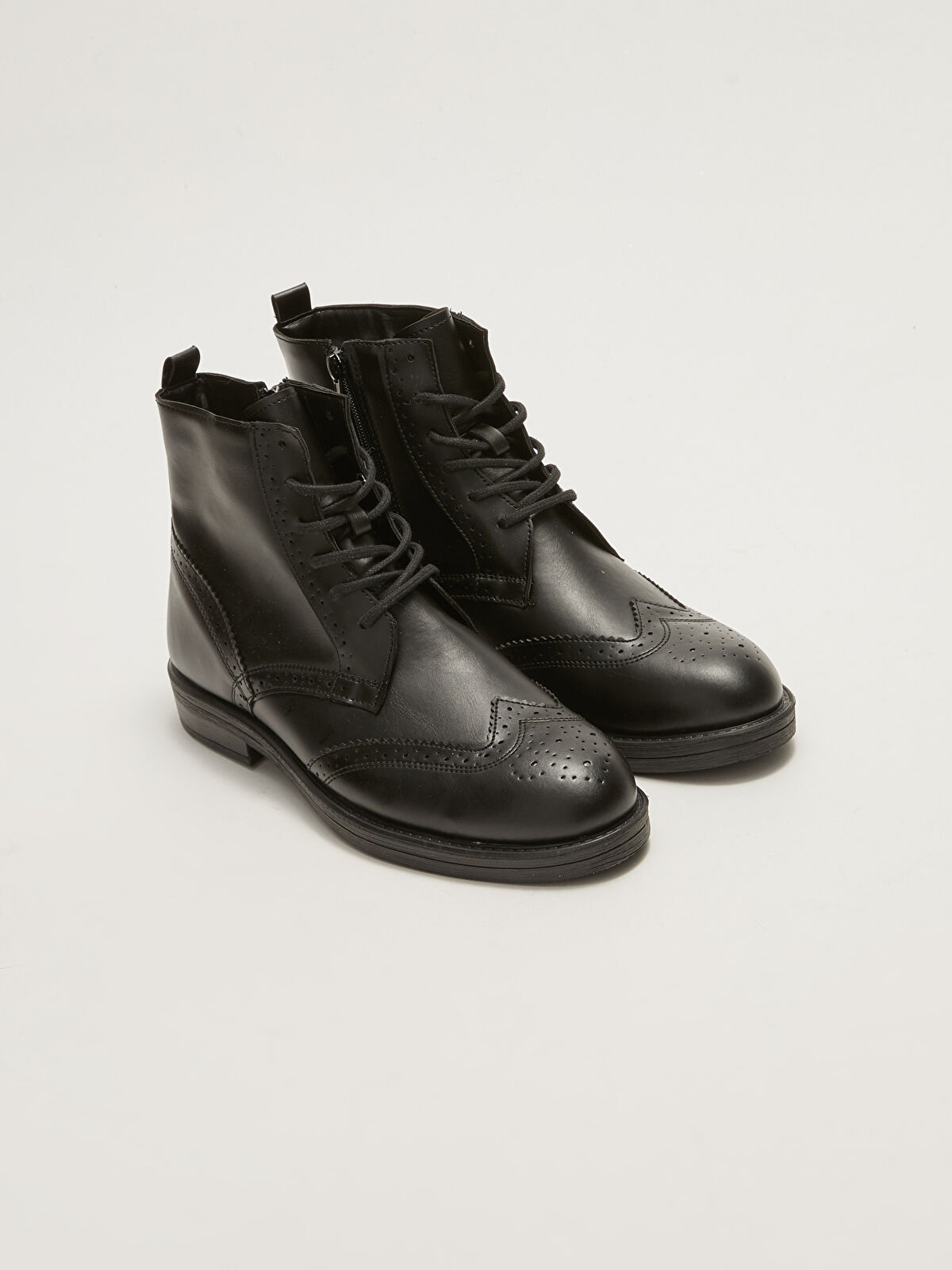 Bağcıklı Fermuarlı Dekoratif Dikişli Bilek Boy Erkek Bot