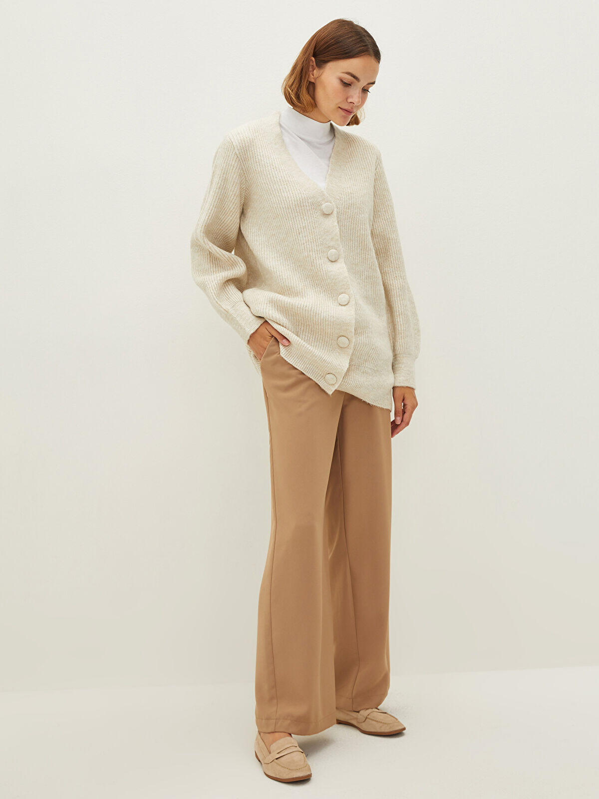 MODEST Regular Fit Geniş Paça Kadın Pantolon MODEST Regular Fit Geniş Paça Kadın Pantolon