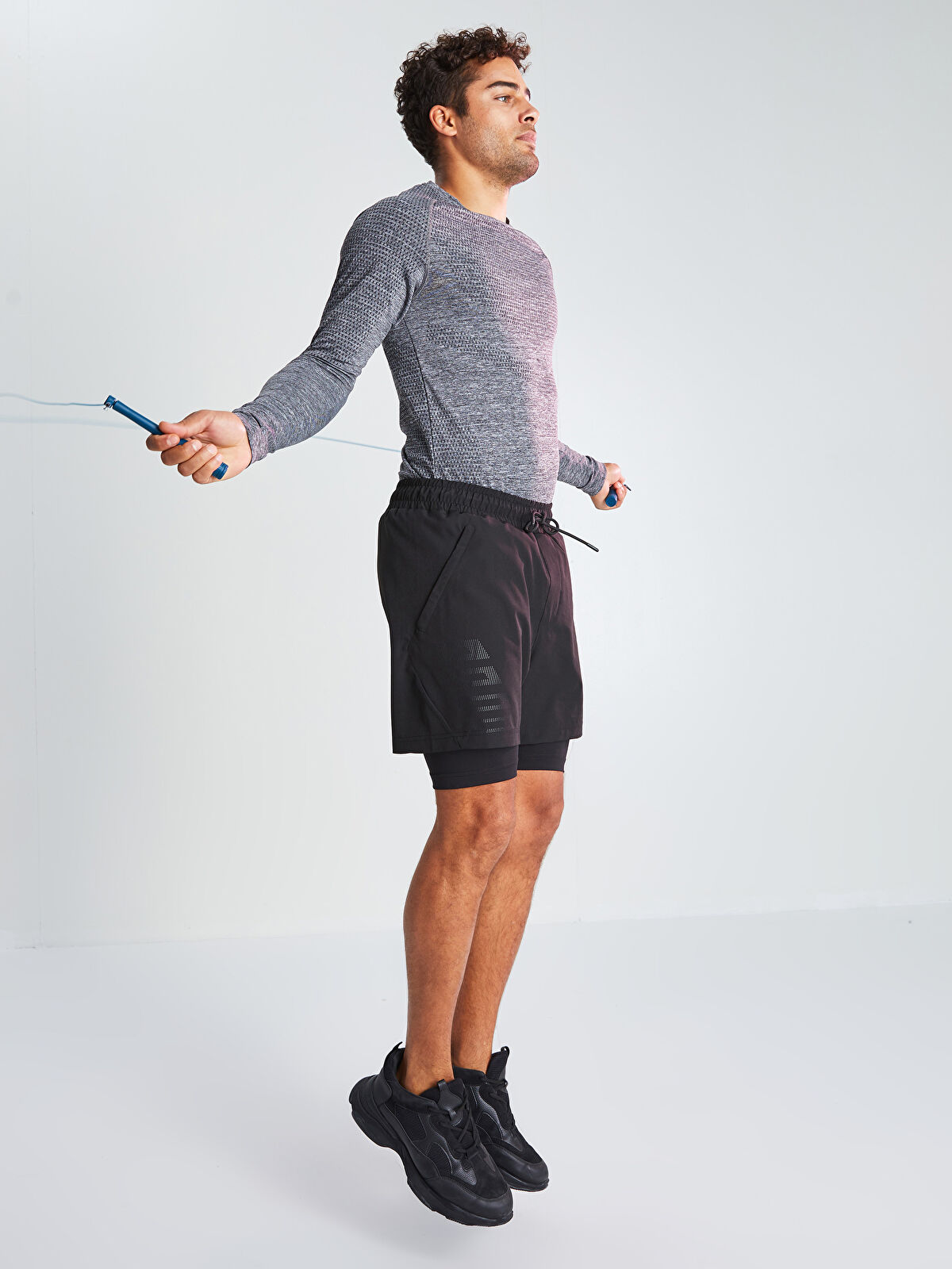 LCW SPORTS Standart Kalıp Erkek Spor Taytlı Şort