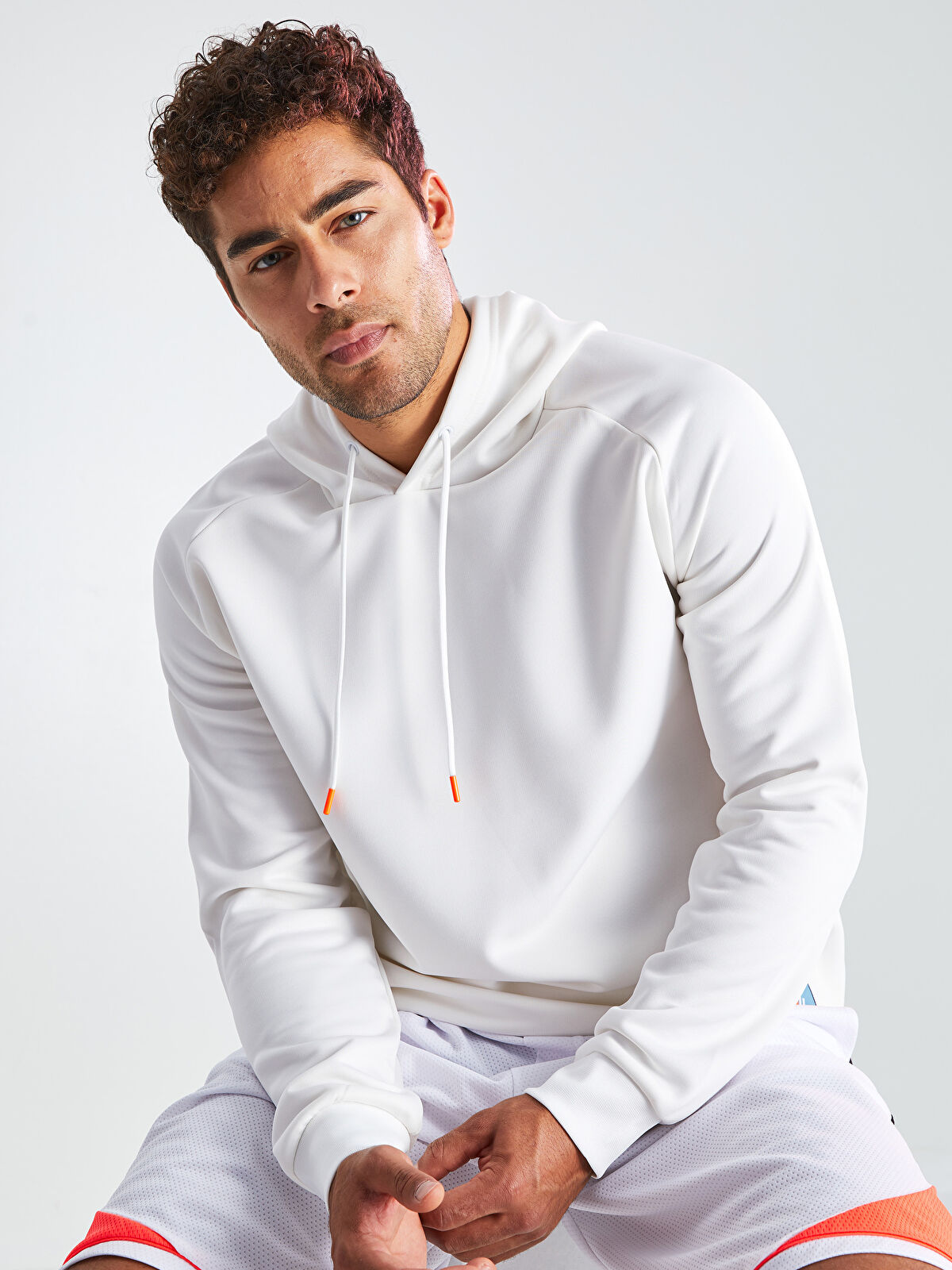 LCW SPORTS Kapüşonlu Uzun Kollu Baskılı Erkek Sweatshirt