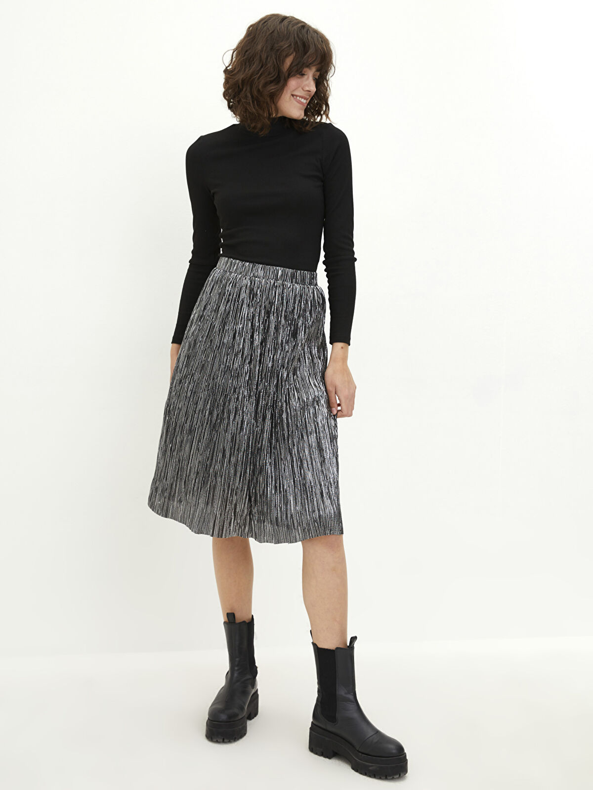 Beli Lastikli Parlak Görünümlü Kadın Pileli Etek Anne Kız Kombini