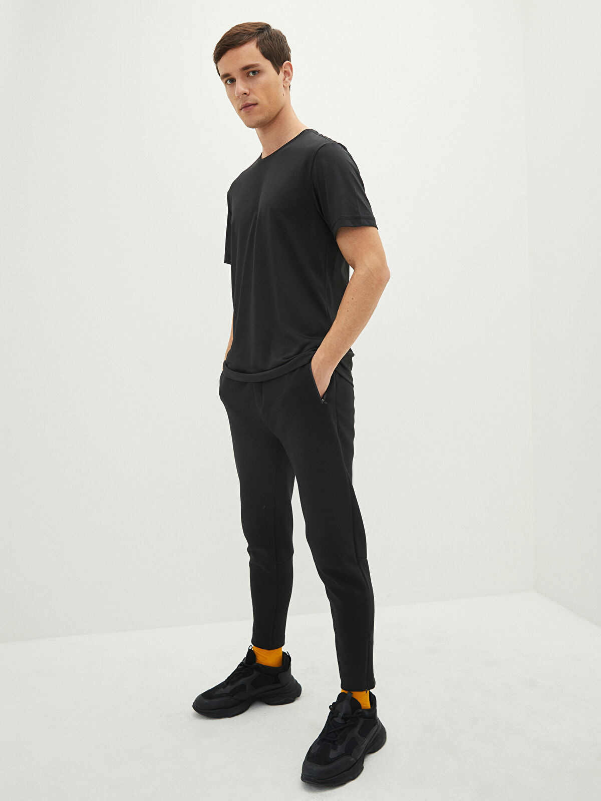 Outdoor Slim Fit Erkek Eşofman Altı Outdoor Slim Fit Erkek Eşofman Altı