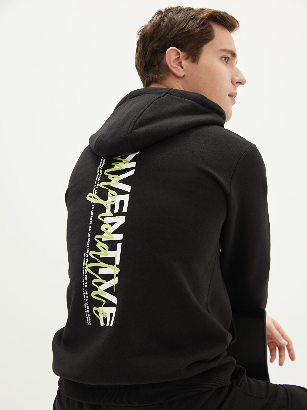 LCW CASUAL Kapüşonlu Uzun Kollu Baskılı Kalın Erkek Sweatshirt