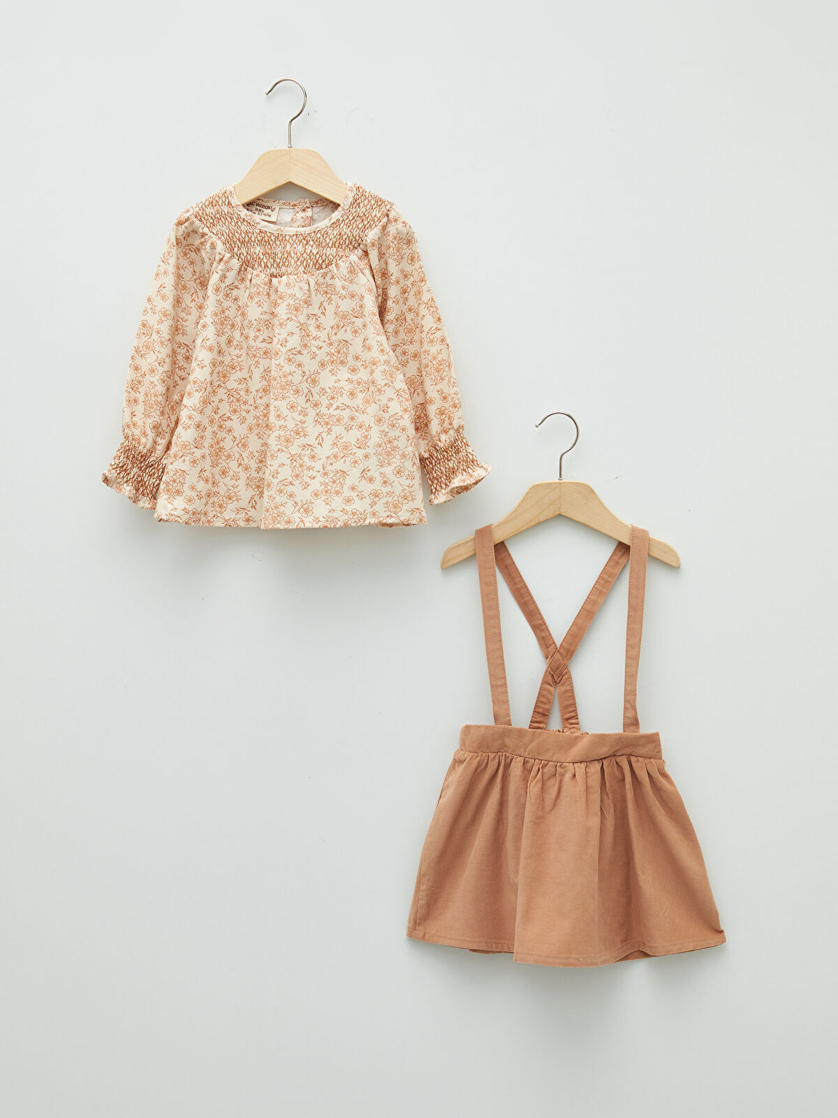 Bisiklet Yaka Uzun Kollu Desenli Pamuklu Kız Bebek Bluz ve Etek 2'li Takım