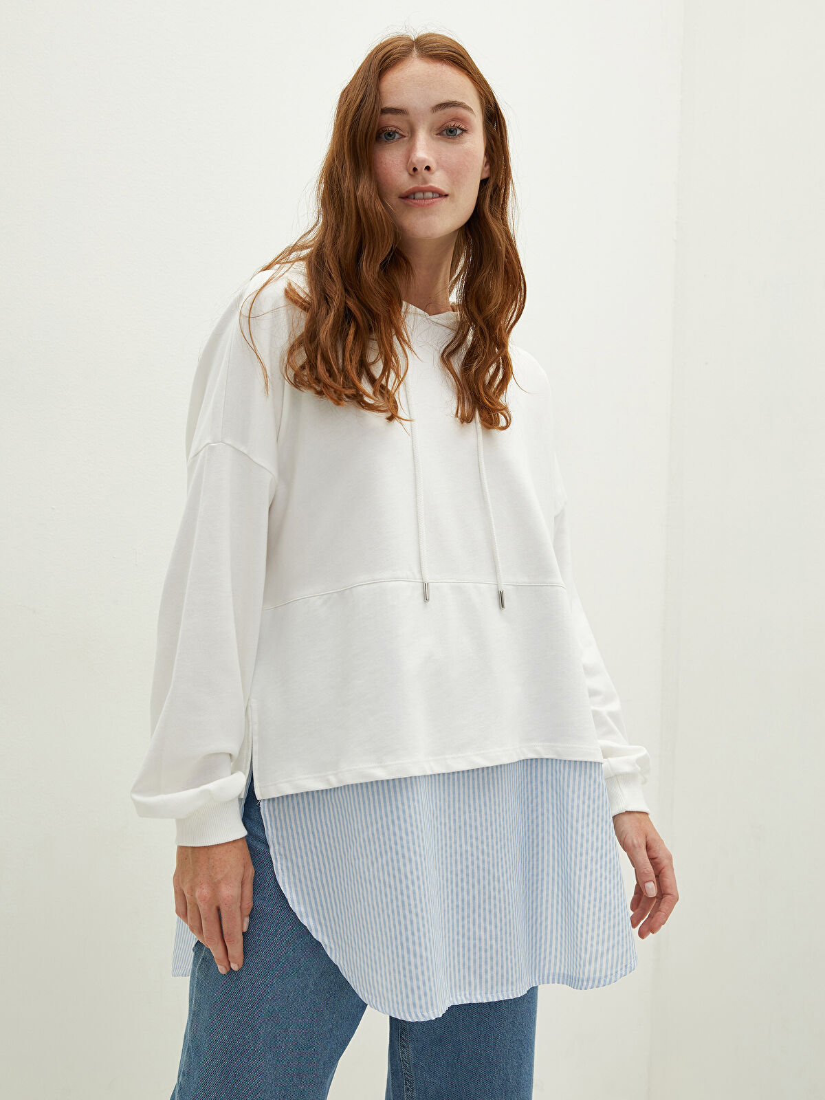 MODEST Kapüşon Yaka Nakışlı Uzun Kollu Kadın Tunik MODEST Kapüşon Yaka Nakışlı Uzun Kollu Kadın Tunik