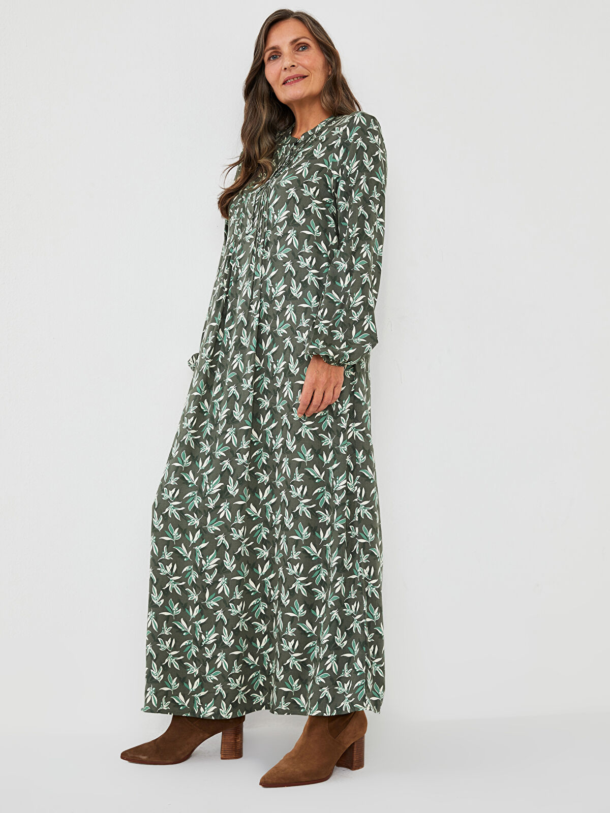 LCW GRACE Bisiklet Yaka Deseni Uzun Kollu A Kesim Belmando Kumaş Kadın Elbise LCW GRACE Bisiklet Yaka Deseni Uzun Kollu A Kesim Belmando Kumaş Kadın Elbise