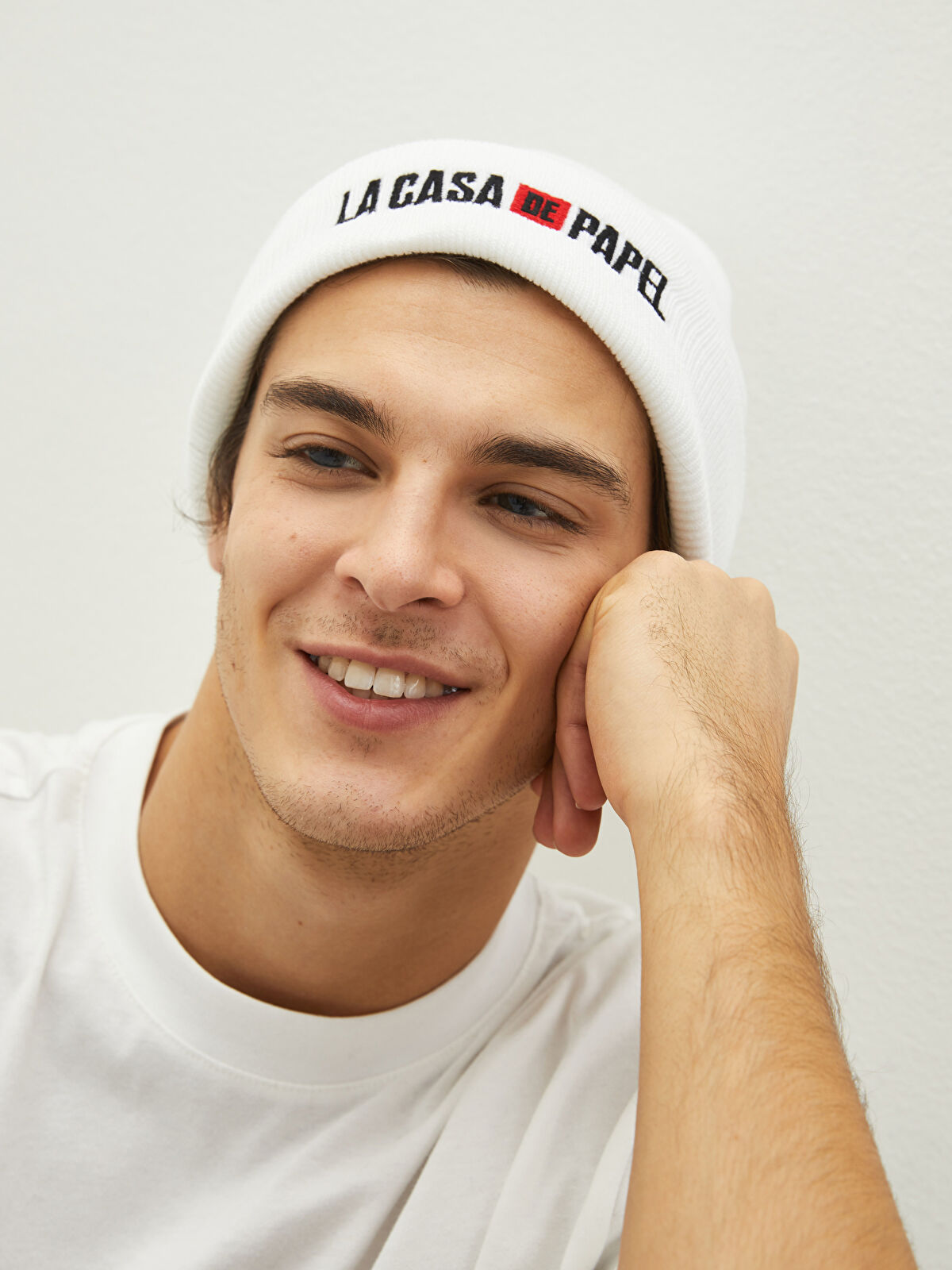 La Casa De Papel Lisanslı Erkek Triko Bere