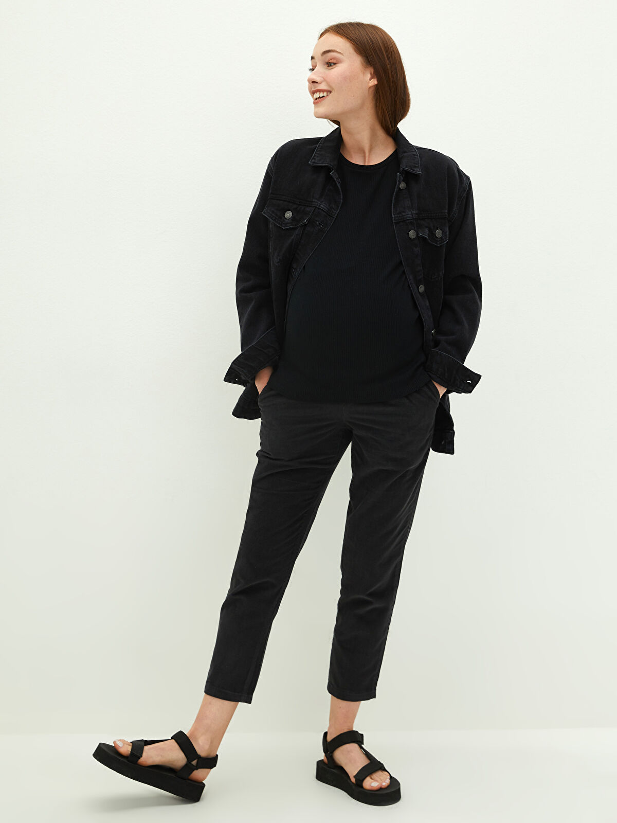 Beli Lastikli Karın Panelli Düz Cep Detaylı Kadife Hamile Pantalon