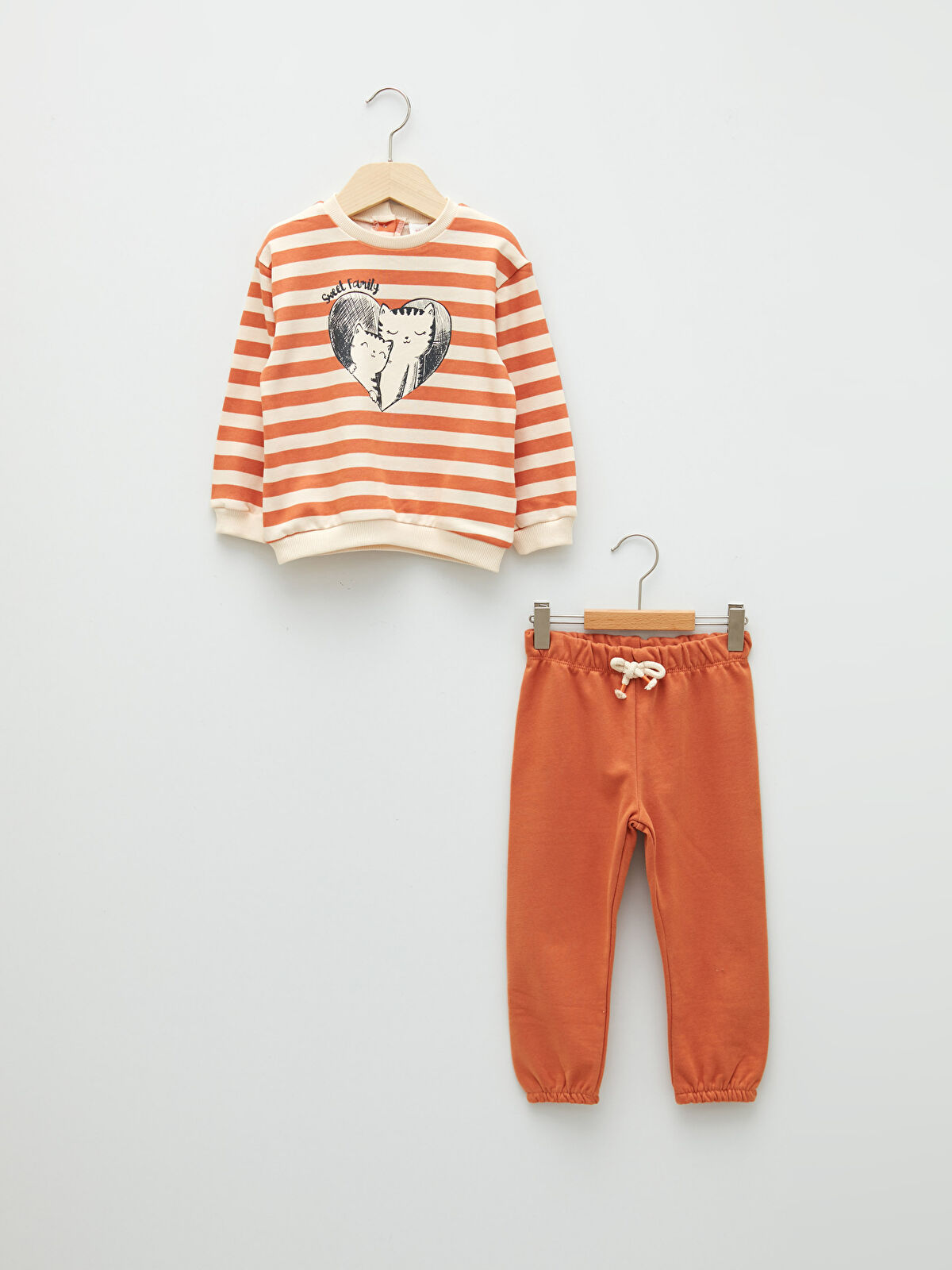 Bisiklet Yaka Uzun Kollu Çizgili Kız Bebek Sweatshirt ve Pantolon 2'li Takım