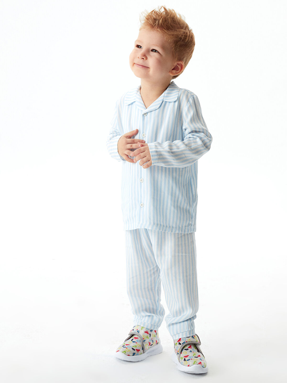 Baskılı Cırt Cırtlı Erkek Bebek Panduf