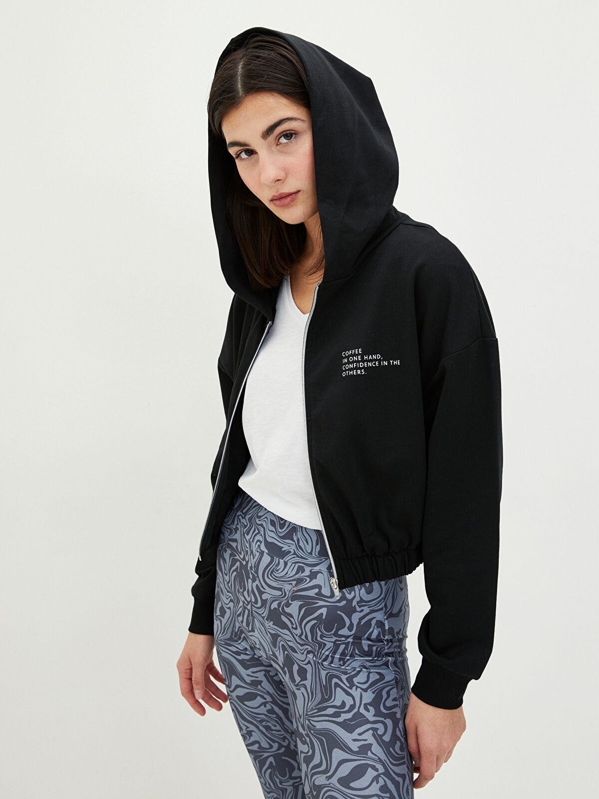 LCW CASUAL Kapüşonlu Slogan Baskılı Uzun Kollu Kadın Spor Hırka