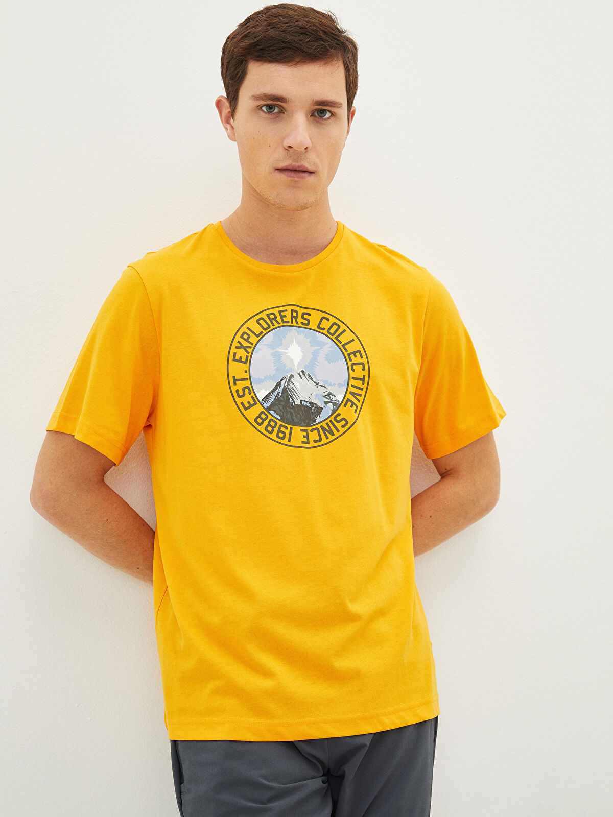 Outdoor Bisiklet Yaka Kısa Kollu Baskılı Erkek Tişört