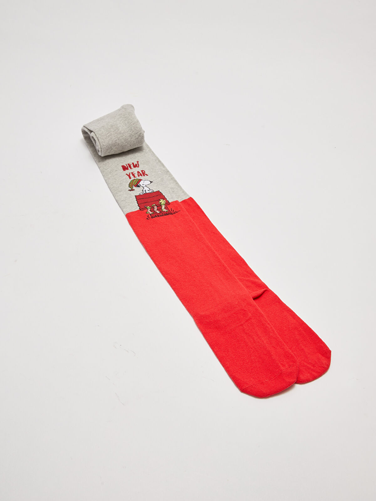 Snoopy Desenli Yılbaşı Temalı Kız Çocuk Külotlu Çorap Snoopy Desenli Yılbaşı Temalı Kız Çocuk Külotlu Çorap