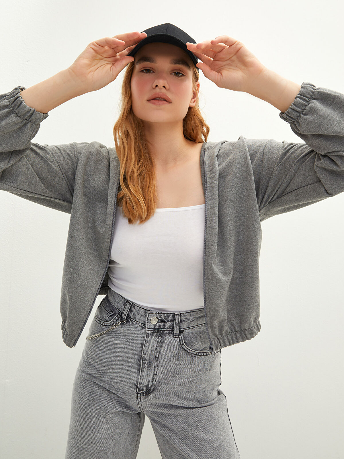 LCW CASUAL Kapüşon Yaka Düz Uzun Kollu Kadın Spor Hırka