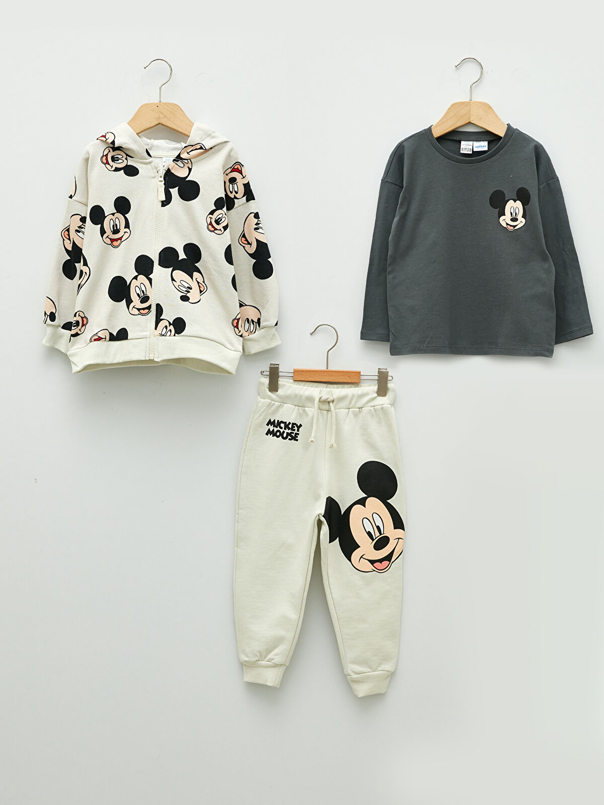 Bisiklet Yaka Uzun Kollu Mickey Mouse Baskılı Erkek Bebek 3'lü Takım