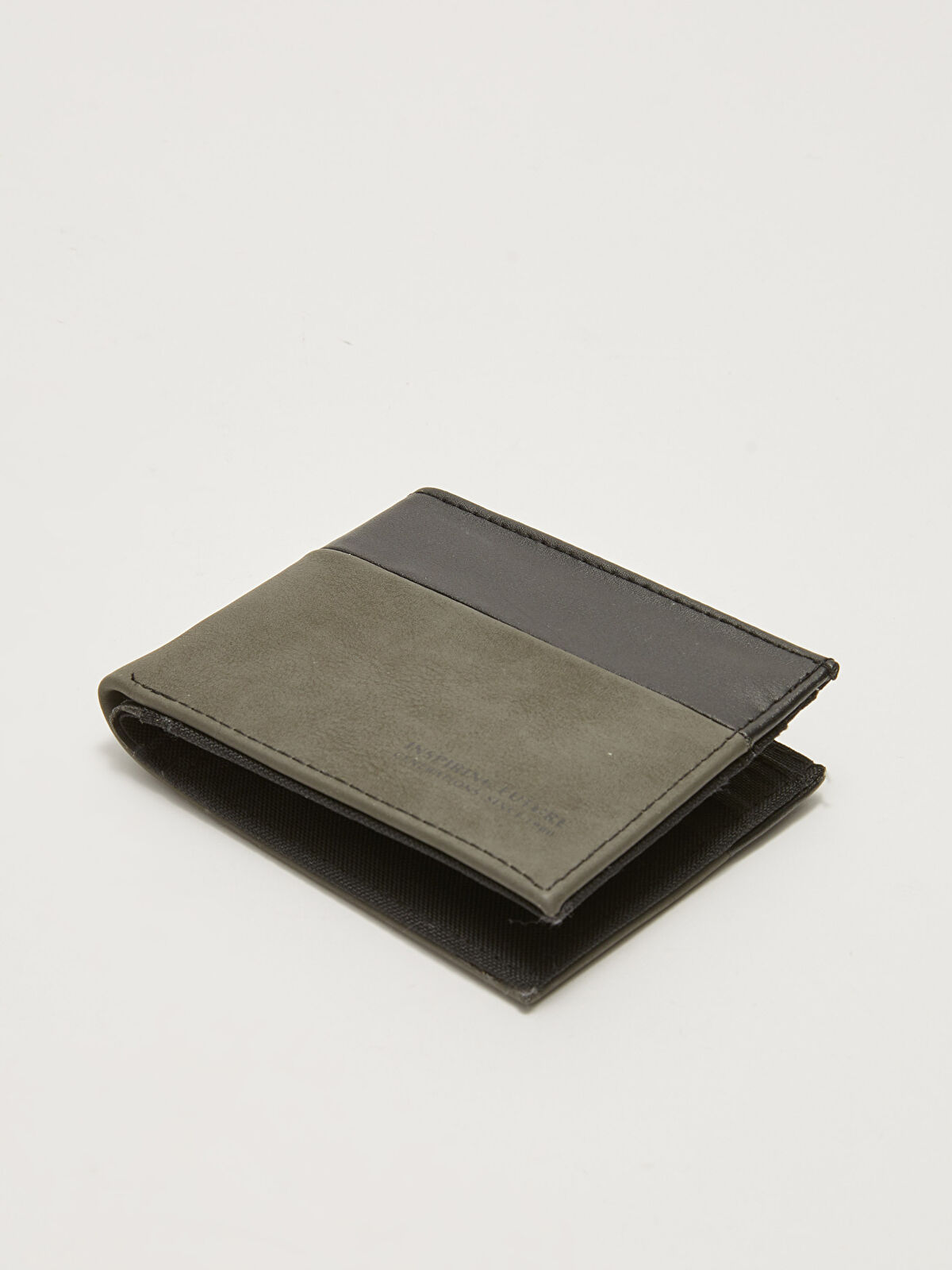 Deri Görünümlü Renk Bloklu Erkek Cüzdan