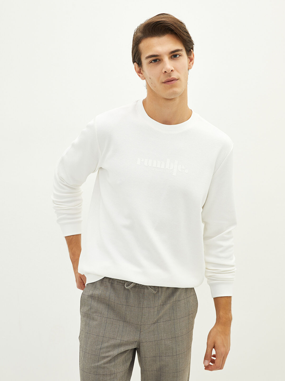 LCW VISION Bisiklet Yaka Uzun Kollu Baskılı İnce Erkek Sweatshirt