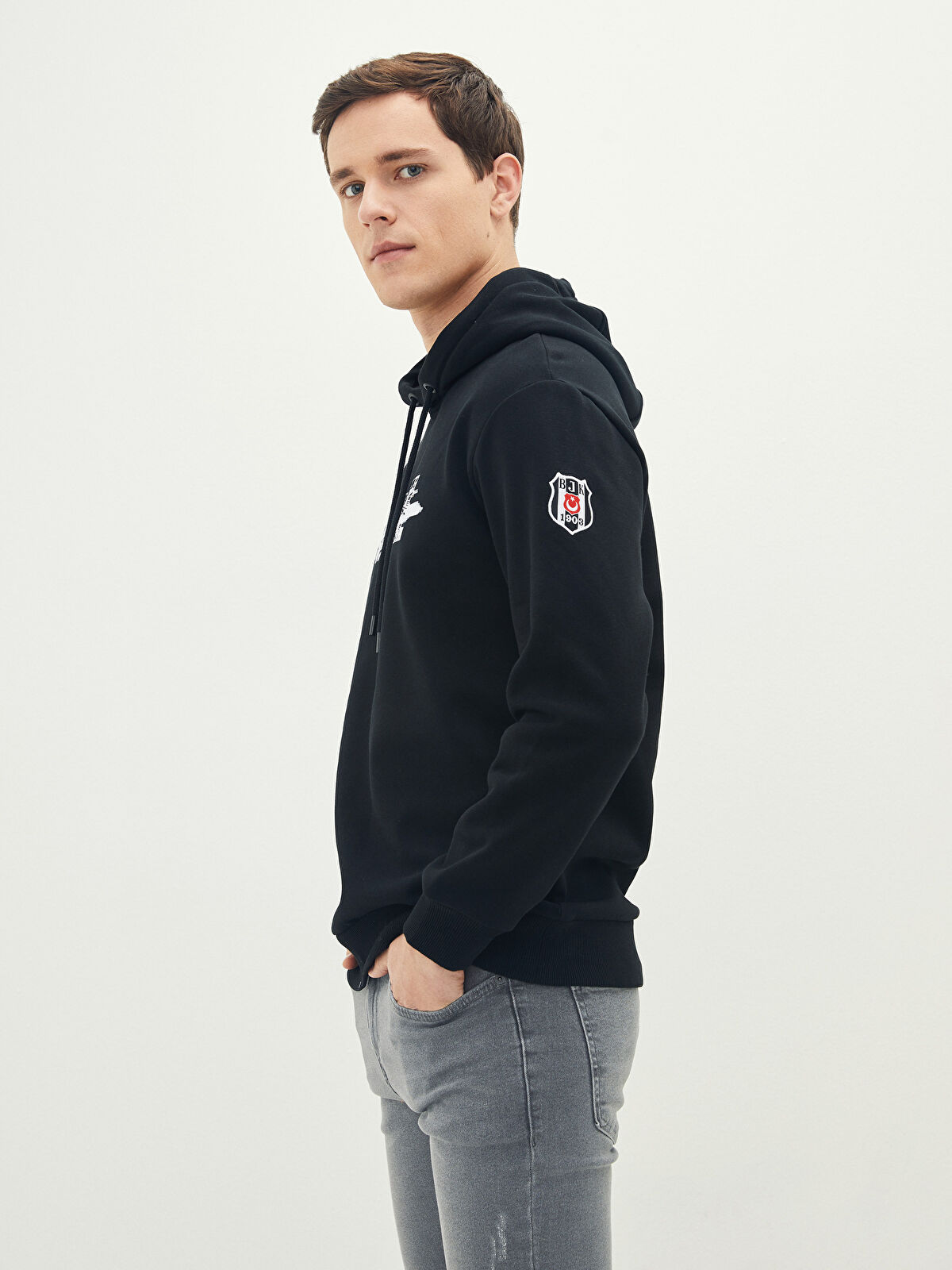 LCW CASUAL Kapüşonlu Uzun Kollu Marvel Baskılı Kalın Erkek Sweatshirt