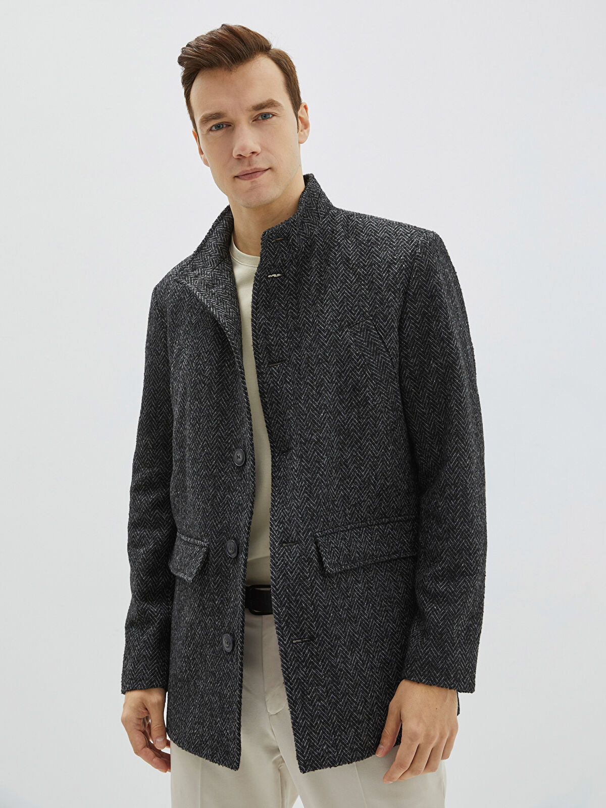 Standart Kalıp Dik Yaka Erkek Kaşe Kaban