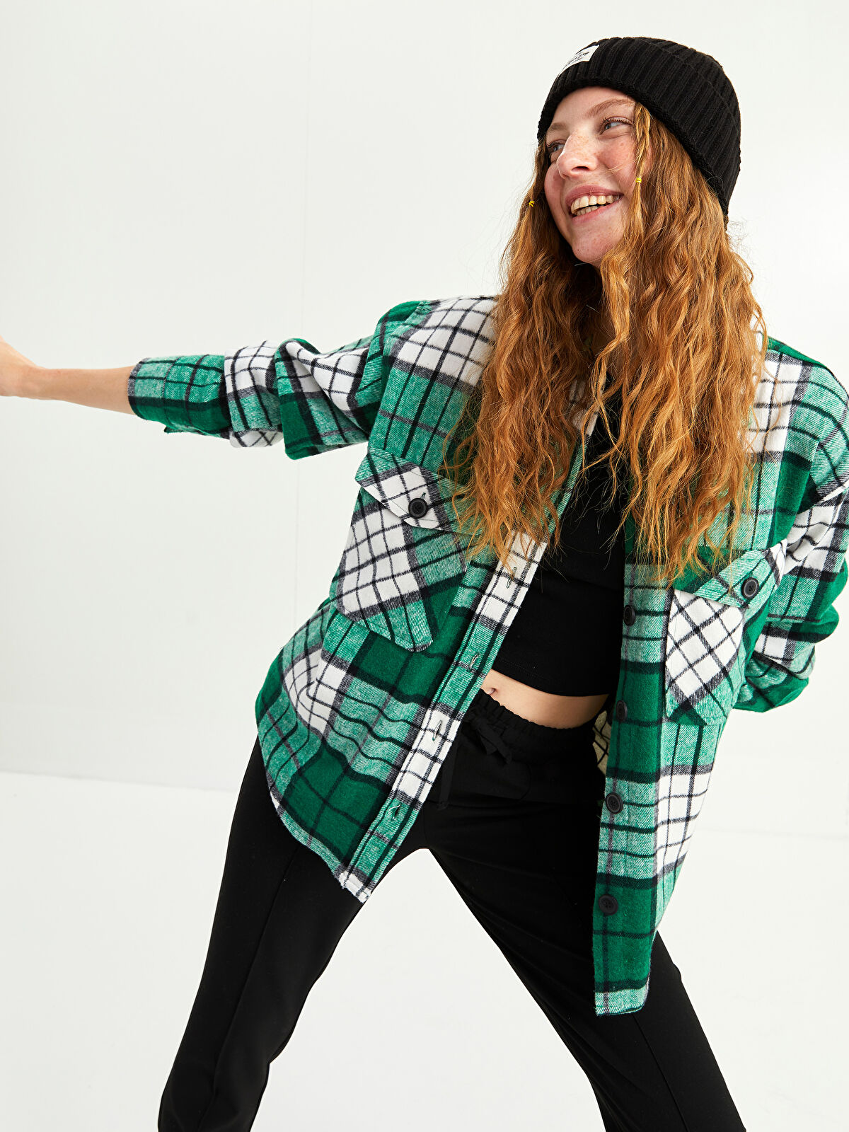 XSIDE Önden Düğme Kapamalı Cep Detaylı Ekose Uzun Kollu Kadın Gömlek Ceket