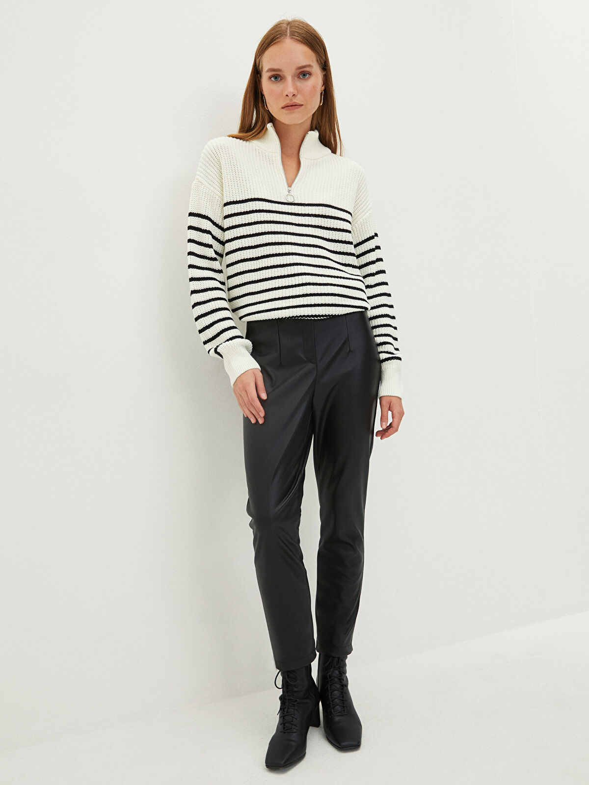 LCW VISION Yüksek Bel Regular Fit Bilek Boy Deri Görünümlü Kadın Pantolon