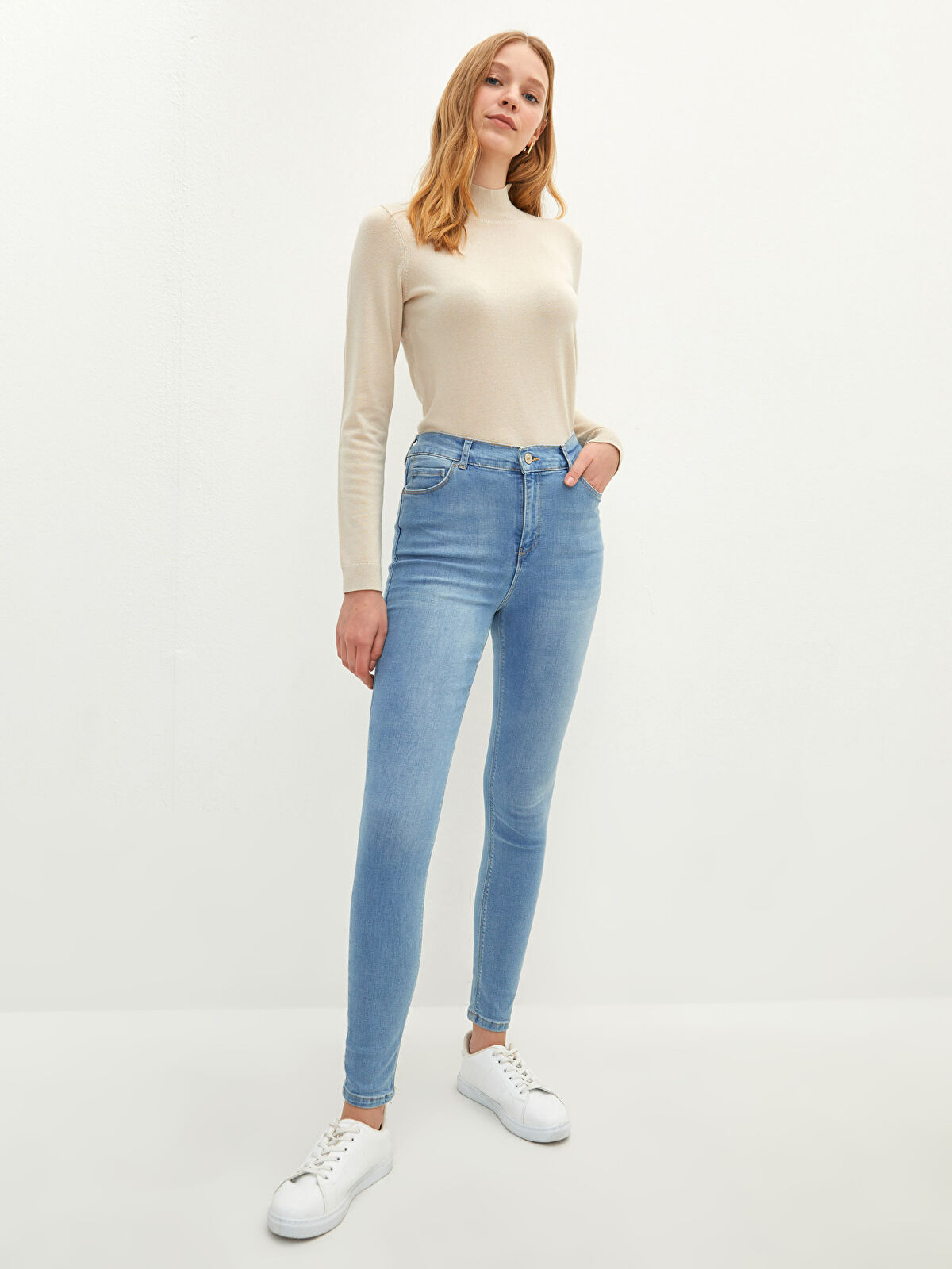 Normal Bel Skinny Fit Cep Detaylı Kadın Jean Pantolon