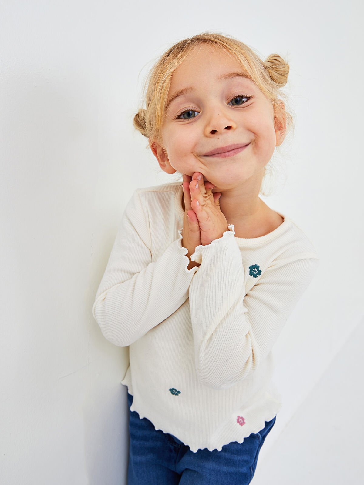 LCW GREEN Bisiklet Yaka Uzun Kollu Nakış Detaylı Organik Pamuklu Kız Bebek Tişört