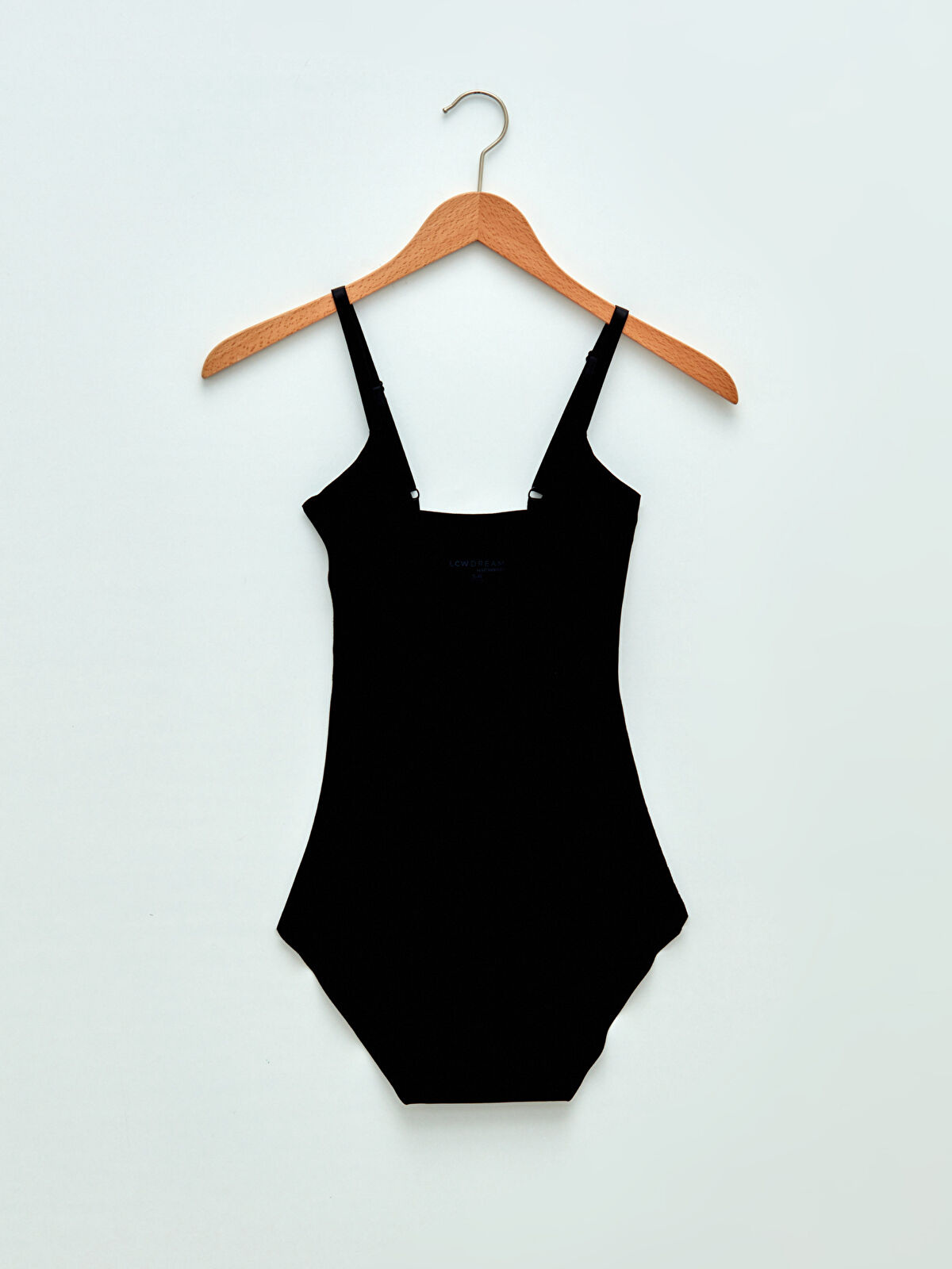 LCW DREAM U Yaka Düz Askılı Kadın Çıtçıtlı Body