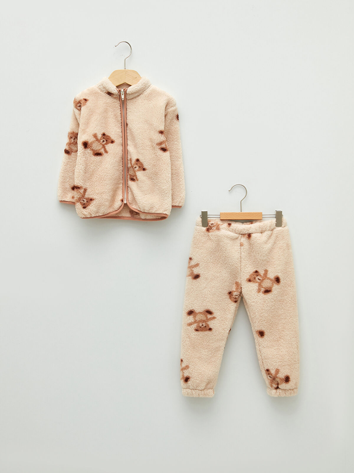 Dik Yaka Desenli Pelüş Kız Bebek Fermuarlı Sweatshirt ve Pantolon 2'li Takım
