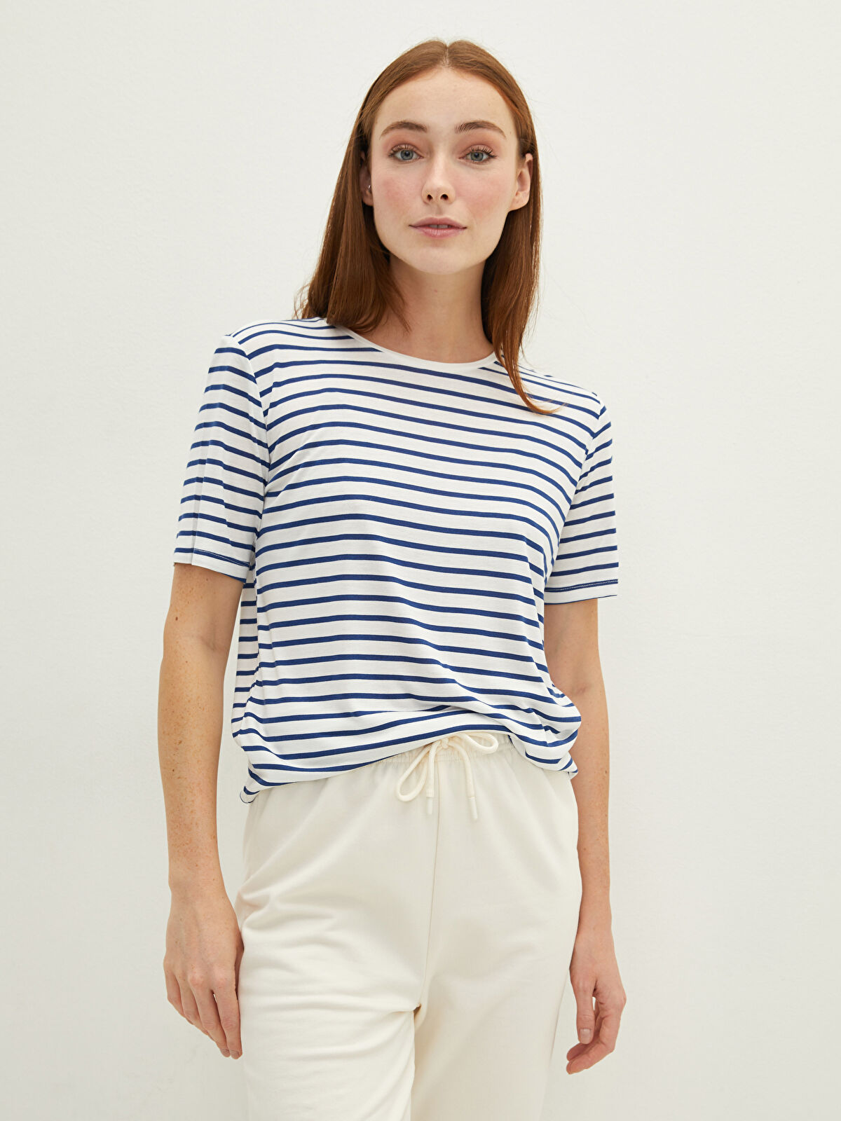 LCW BASIC Bisiklet Yaka Çizgili Kısa Kollu Viskon Kadın Tişört