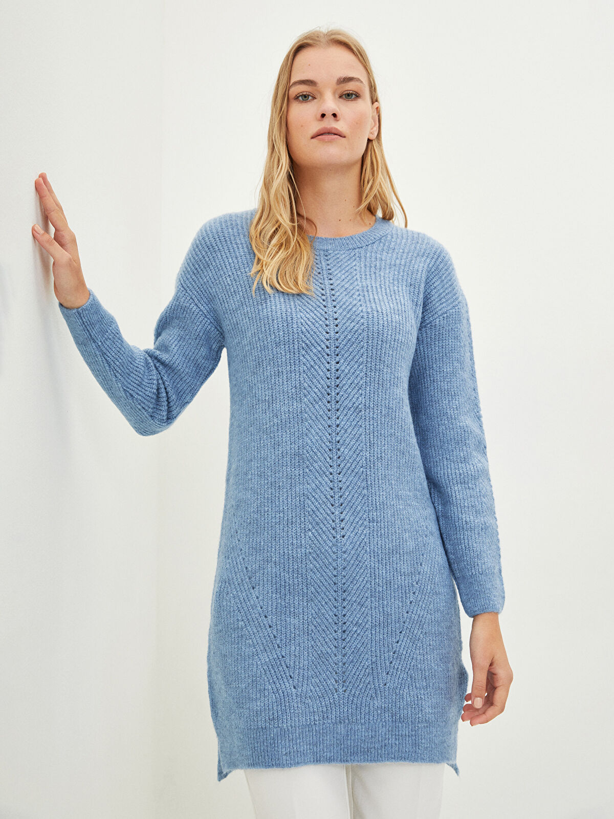 LCW CLASSIC Bisiklet Yaka Kendinden Desenli Uzun Kollu Kadın Triko Tunik