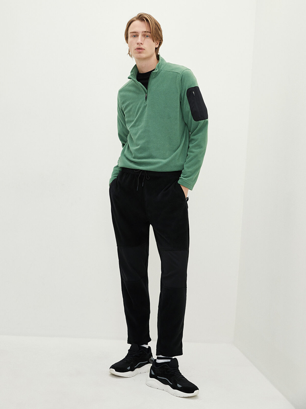 Outdoor Standart Kalıp Erkek Eşofman Altı Outdoor Standart Kalıp Erkek Eşofman Altı