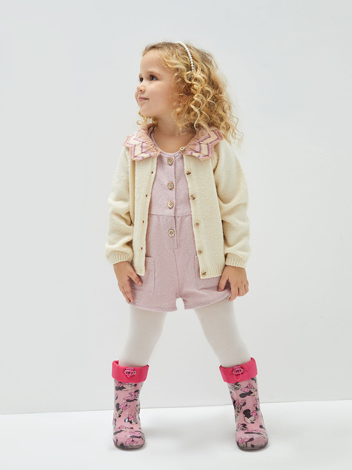 Bebe Yaka Uzun Kollu Kız Bebek Triko Hırka