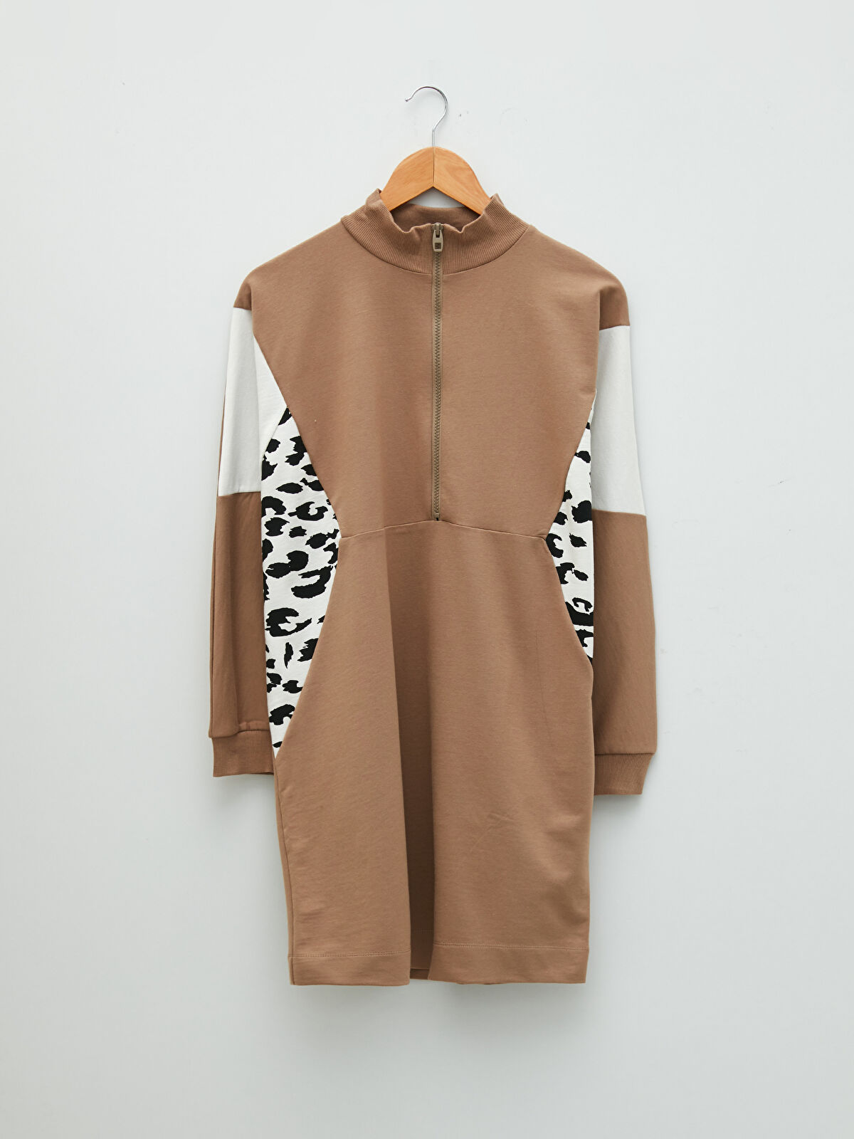 MODEST Dik Yaka Renk Bloklu Uzun Kollu Kadın Tunik