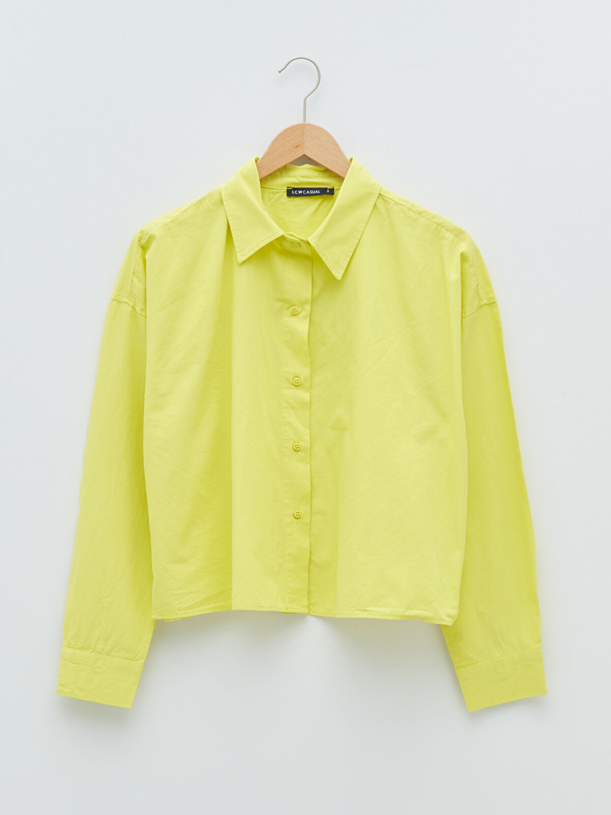 LCW CASUAL Önden Düğme Kapamalı Baskılı Uzun Kollu Poplin Kadın Gömlek LCW CASUAL Önden Düğme Kapamalı Baskılı Uzun Kollu Poplin Kadın Gömlek