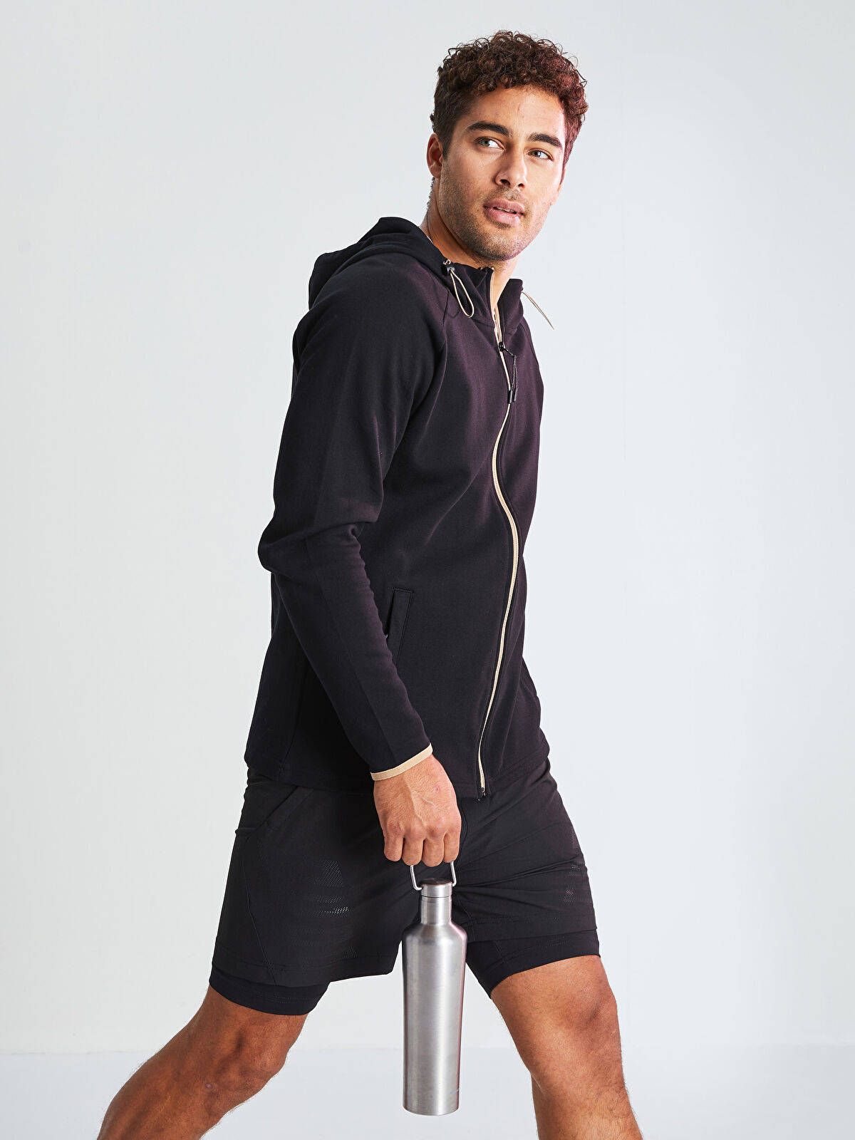 LCW SPORTS Standart Kalıp Kapüşonlu Erkek Spor Hırka LCW SPORTS Standart Kalıp Kapüşonlu Erkek Spor Hırka
