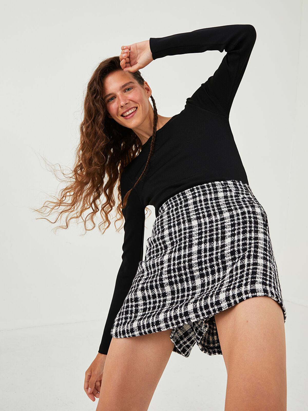 XSIDE Beli Fermuarlı Ekose Astarlı Kadın Şort Etek