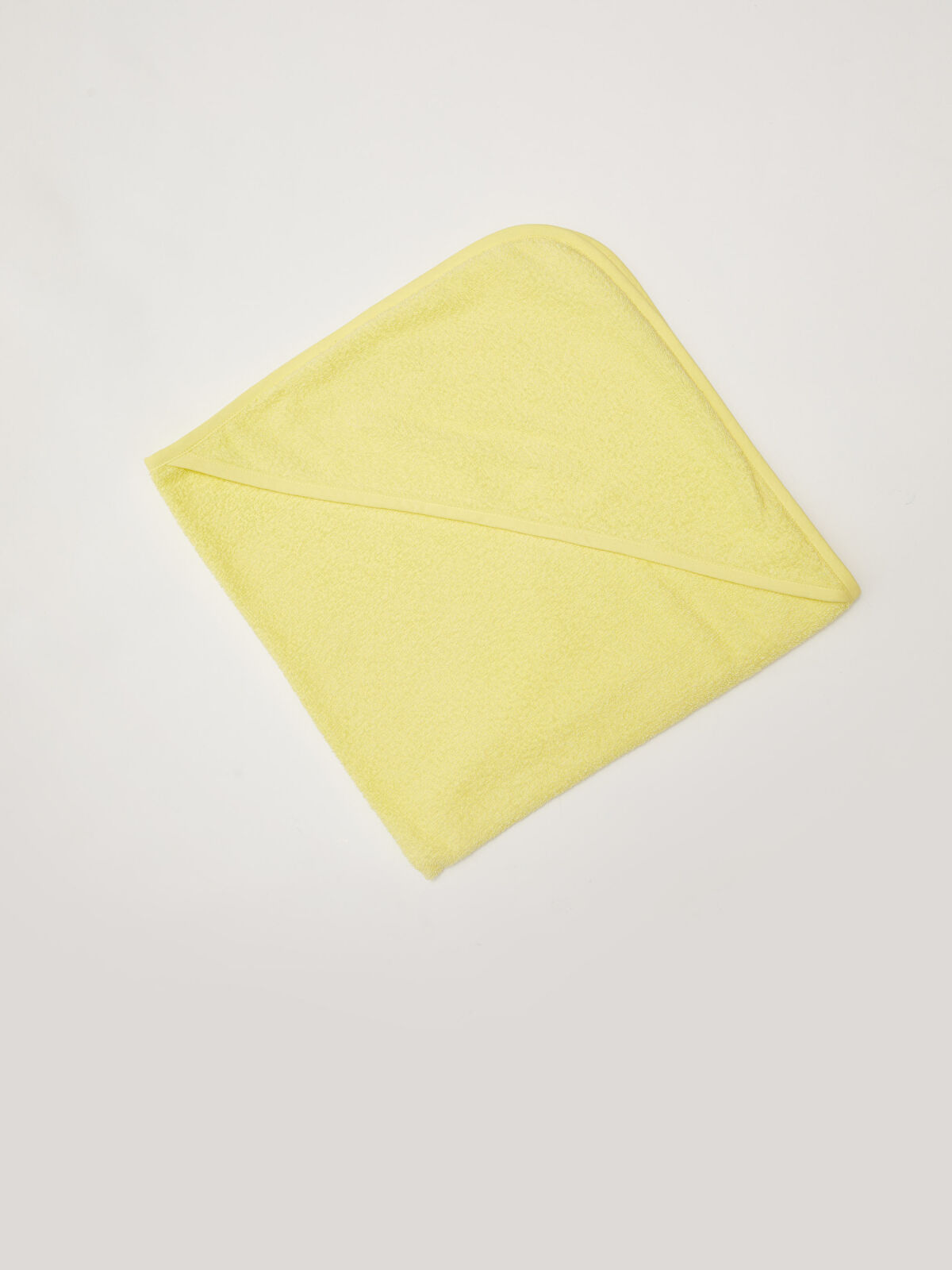 Basic Pamuklu Kız Bebek Havlu Basic Pamuklu Kız Bebek Havlu