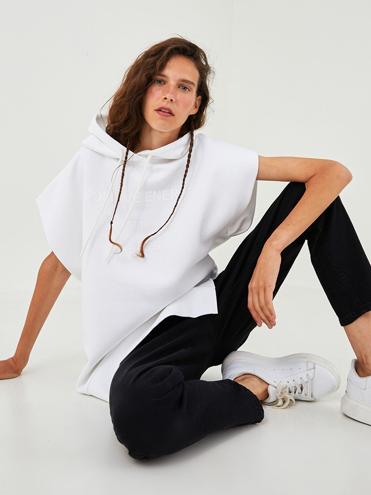 XSIDE Kapüşon Yaka Baskılı Kolsuz Kadın Sweatshirt