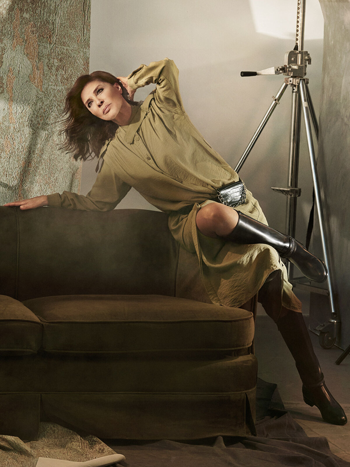 LCW CLASSIC Hakim Yaka Beli Kuşaklı Uzun Kollu Kadın Elbise