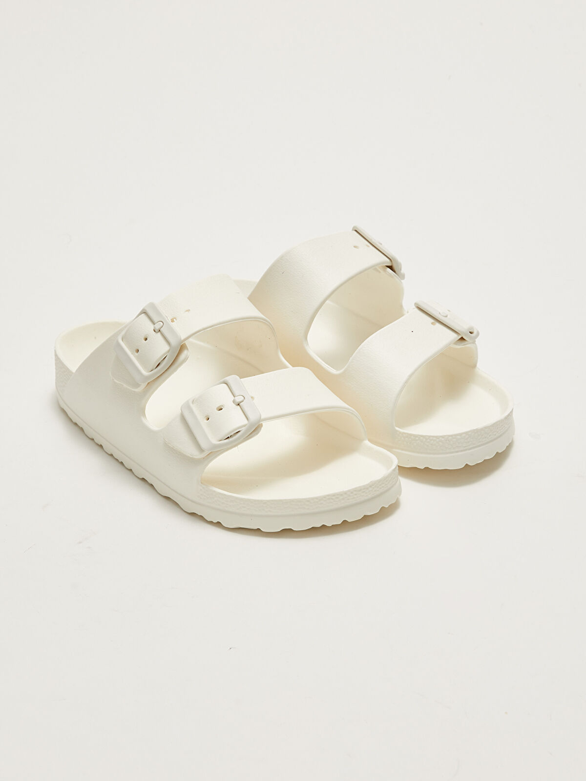 Çift Bantlı Toka Detaylı Kadın Plaj Terliği